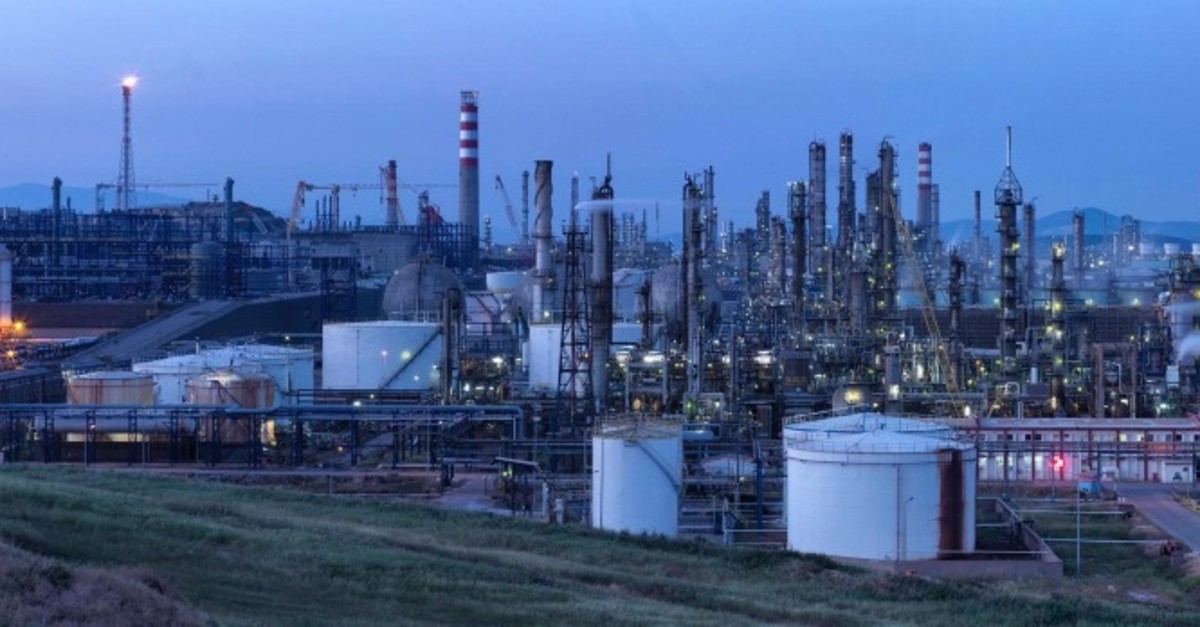 Energy firm SOCAR pledges to increase investments in Turkey | Daily Sabah Energy firm SOCAR pledges to increase investments in Turkey | Daily Sabah