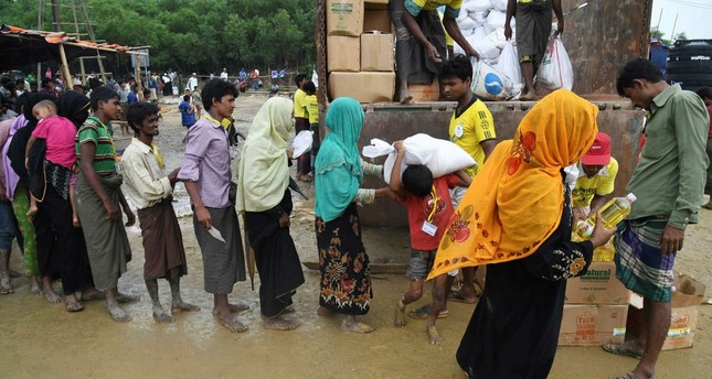 Risk of highly contagious diseases grows in Rohingya refugee camps ...