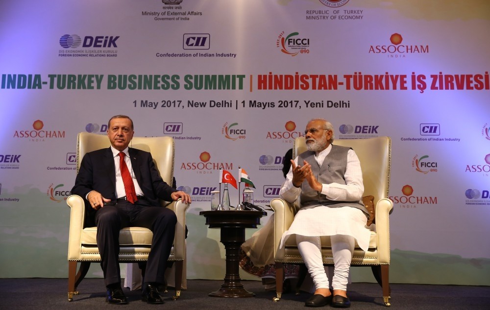 Erdoğan, Modi discuss bilateral trade in local currencies | Daily Sabah