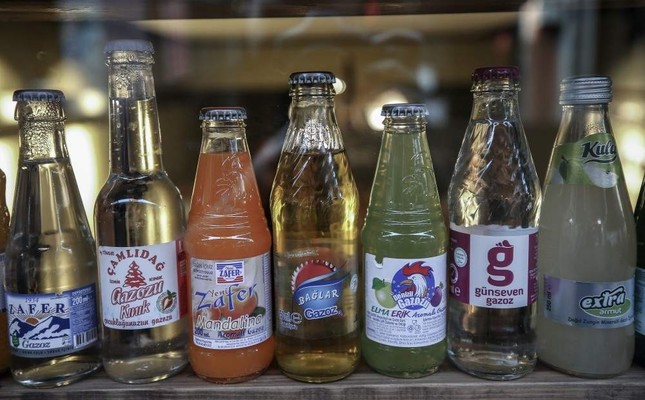 Nostalgic 'gazoz' shop reminds visitors of the good old days - Daily Sabah