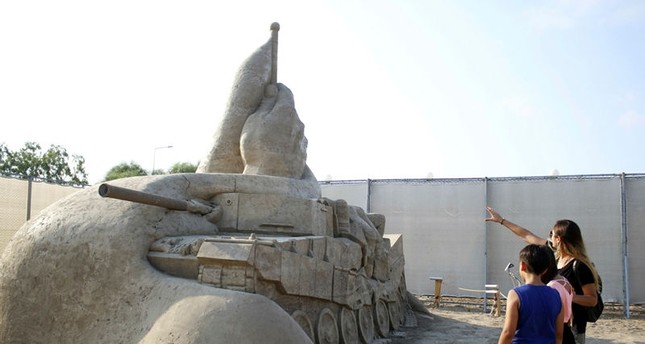 Antalya Sand Festival features July 15 memorial - Daily Sabah