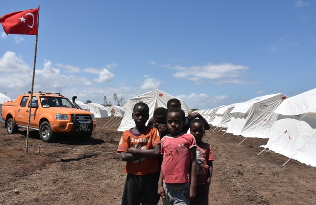 Turkey builds tent city in cyclone-hit Mozambique - Daily Sabah