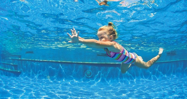 Battle of all summers: Pool vs open water - Daily Sabah