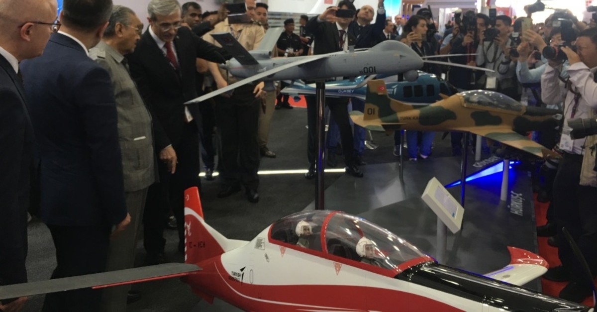 Turkish defense industry sets $3B export target | Daily Sabah Turkish defense industry sets $3B export target | Daily Sabah