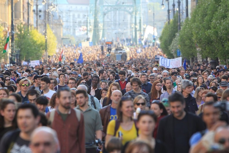 Crowds gather in Hungary to support Budapest’s Central European ...