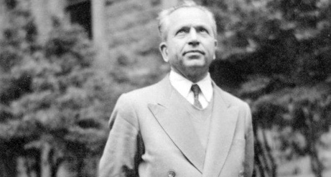 Nurettin Topçu: A man dedicated to ethics, teaching - Daily Sabah