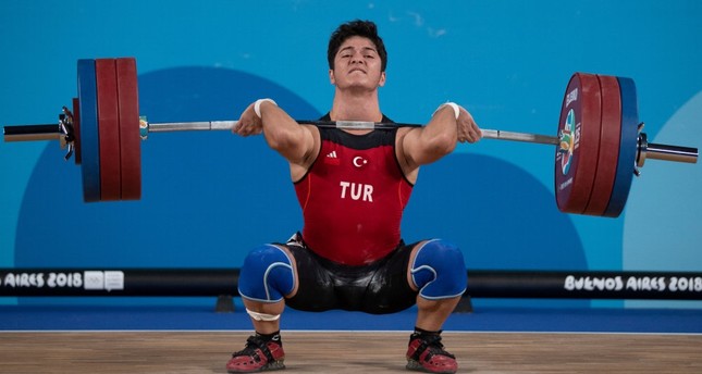 Turkey's Özbek wins weightlifting gold in Youth Olympics - Daily Sabah