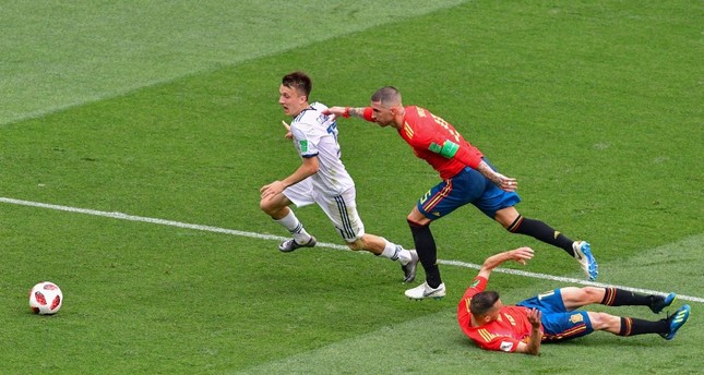 Russia beats Spain 4-3 on penalties to move into World Cup ...