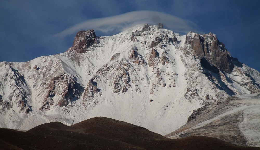 Turkey's top ski resorts welcome first snow ahead of new season | Daily ...