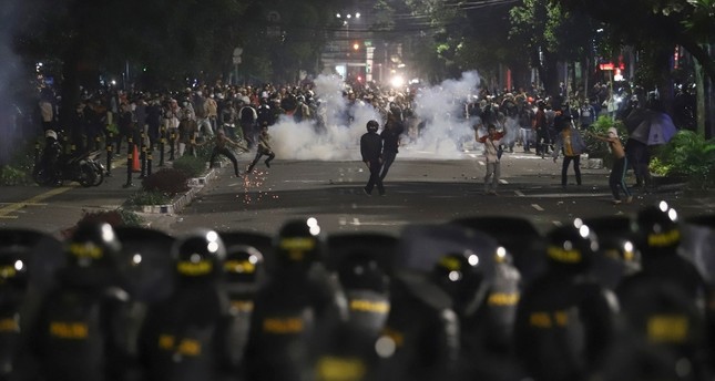 6 killed in Indonesia post-election riots - Daily Sabah