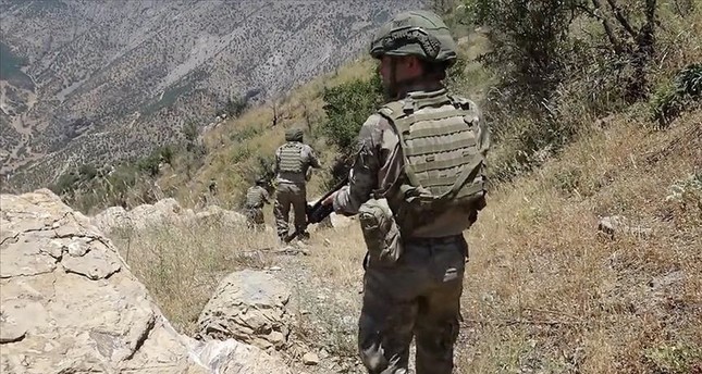 وزارة الدفاع التركية تعلن تحييد 5 إرهابيين شمالي العراق Daily Sabah